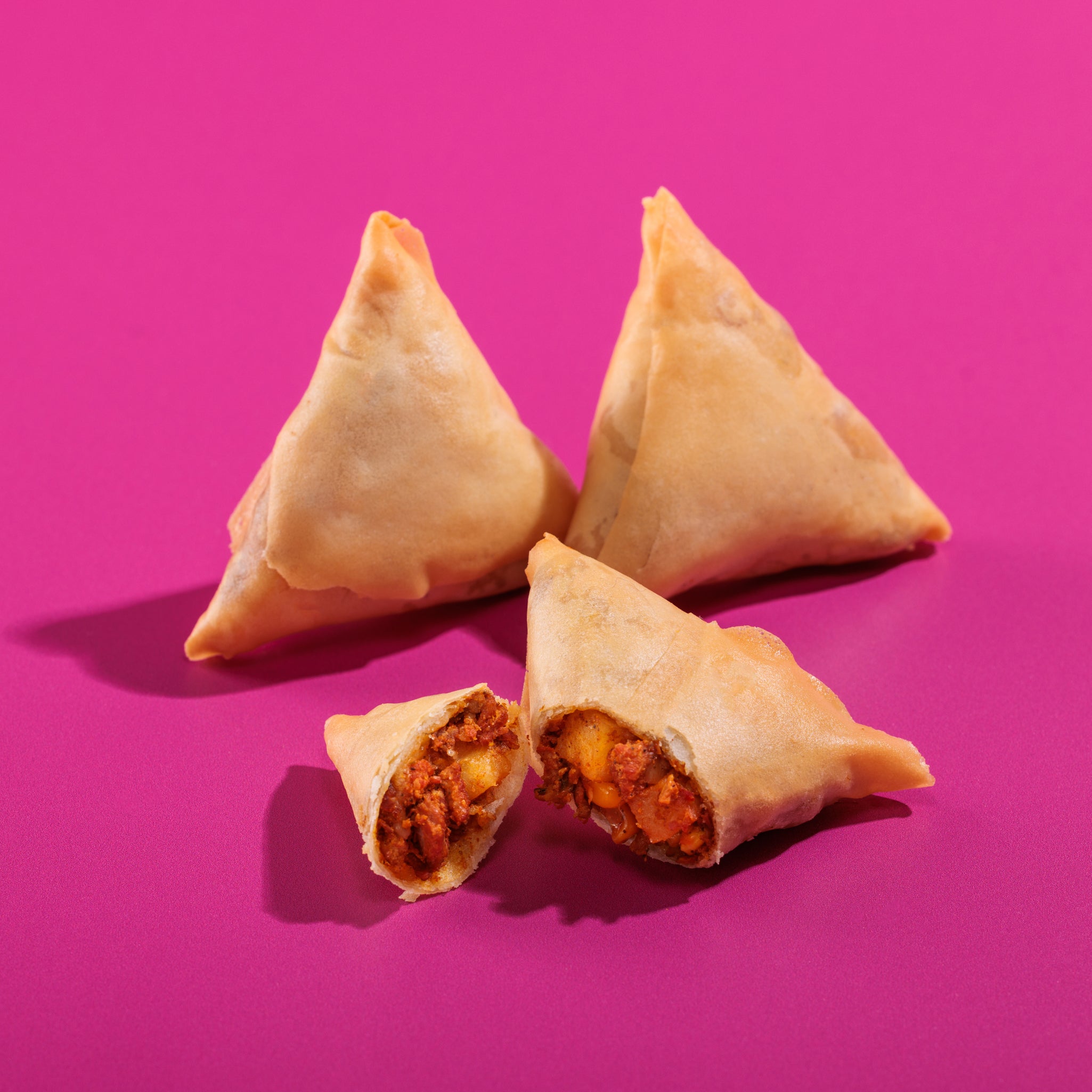 Raja's Tandoori Chicken Samosas (20) | Frozen Food – Raja's Samosas
